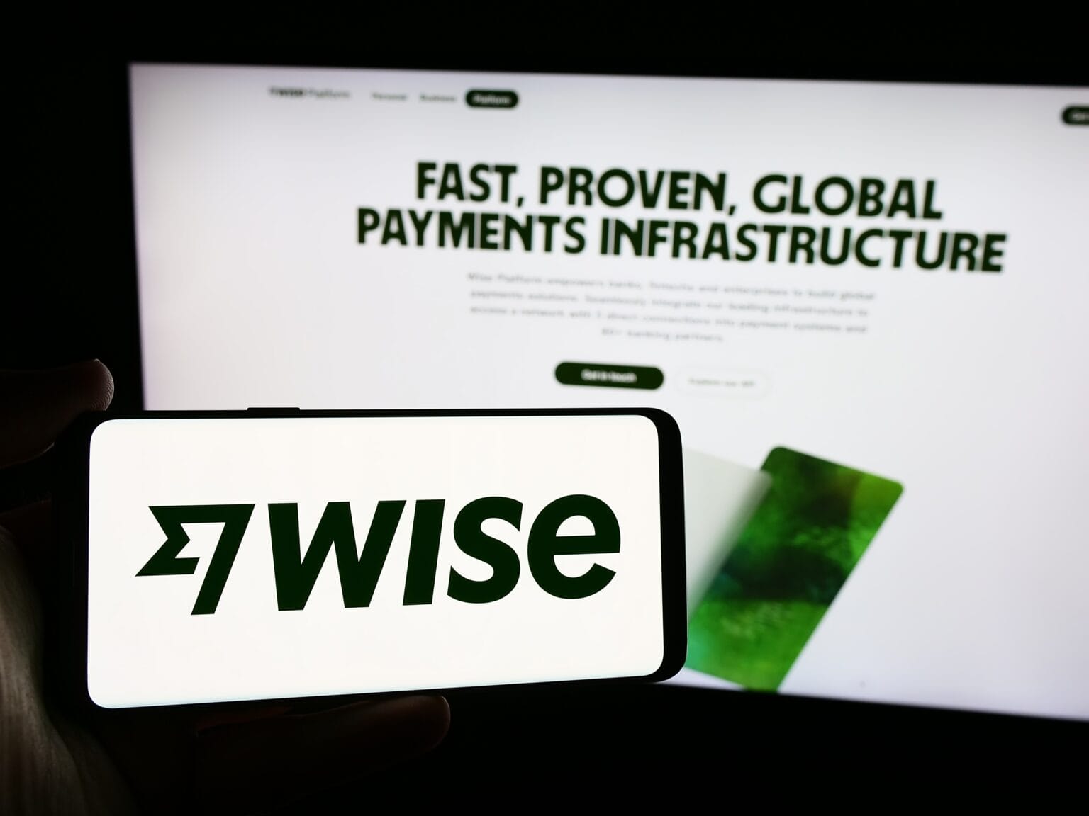 Aprende qué es Wise y cómo usarlo para recibir pagos en USD - Vita Wallet